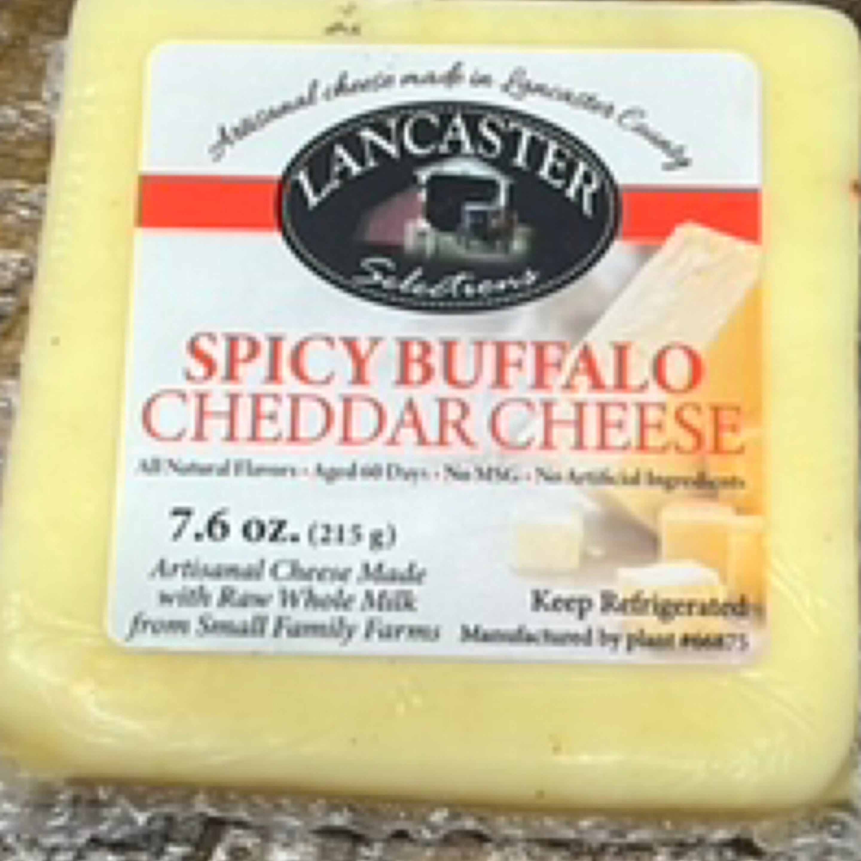 Lancaster Spicy Buffalo Cheddar Cheese | WINOLA FARM BEEF